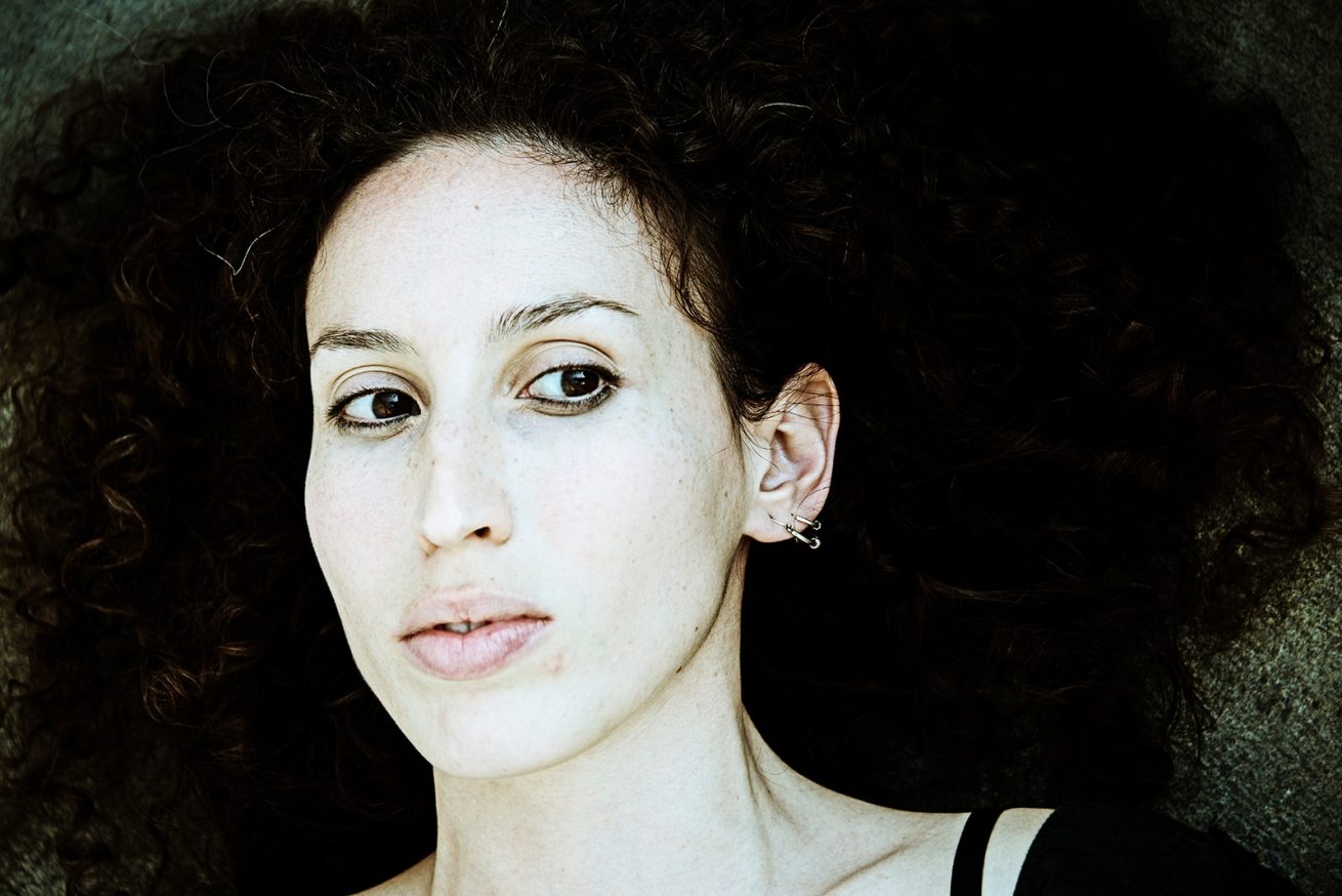 Portrait an den Gebäuden im Regierungsviertel in Berlin | Andrea Künstle